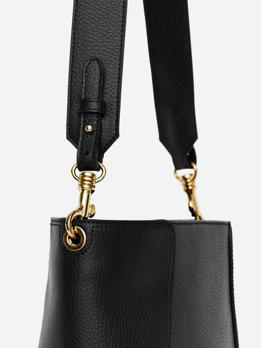 Mid-Size Leather Bag – Black – Women – ARKET GB