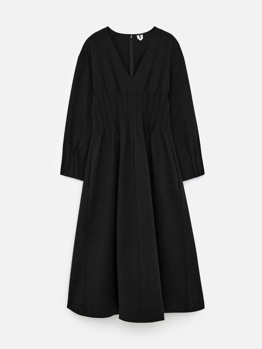 V-Neck Pleated Dress – Black – Women – ARKET NL