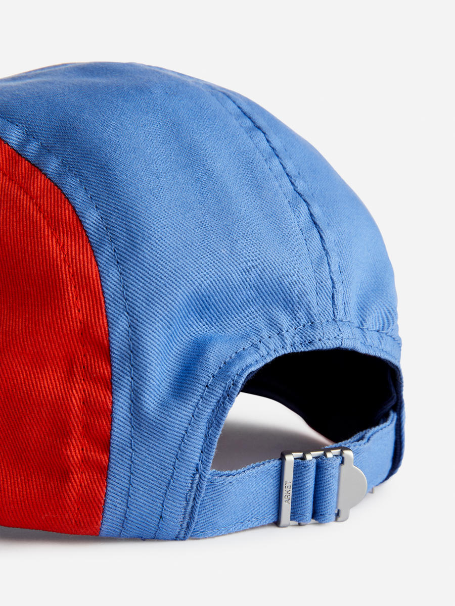 Colour Block Cap – Blue/Red – Children – ARKET GB