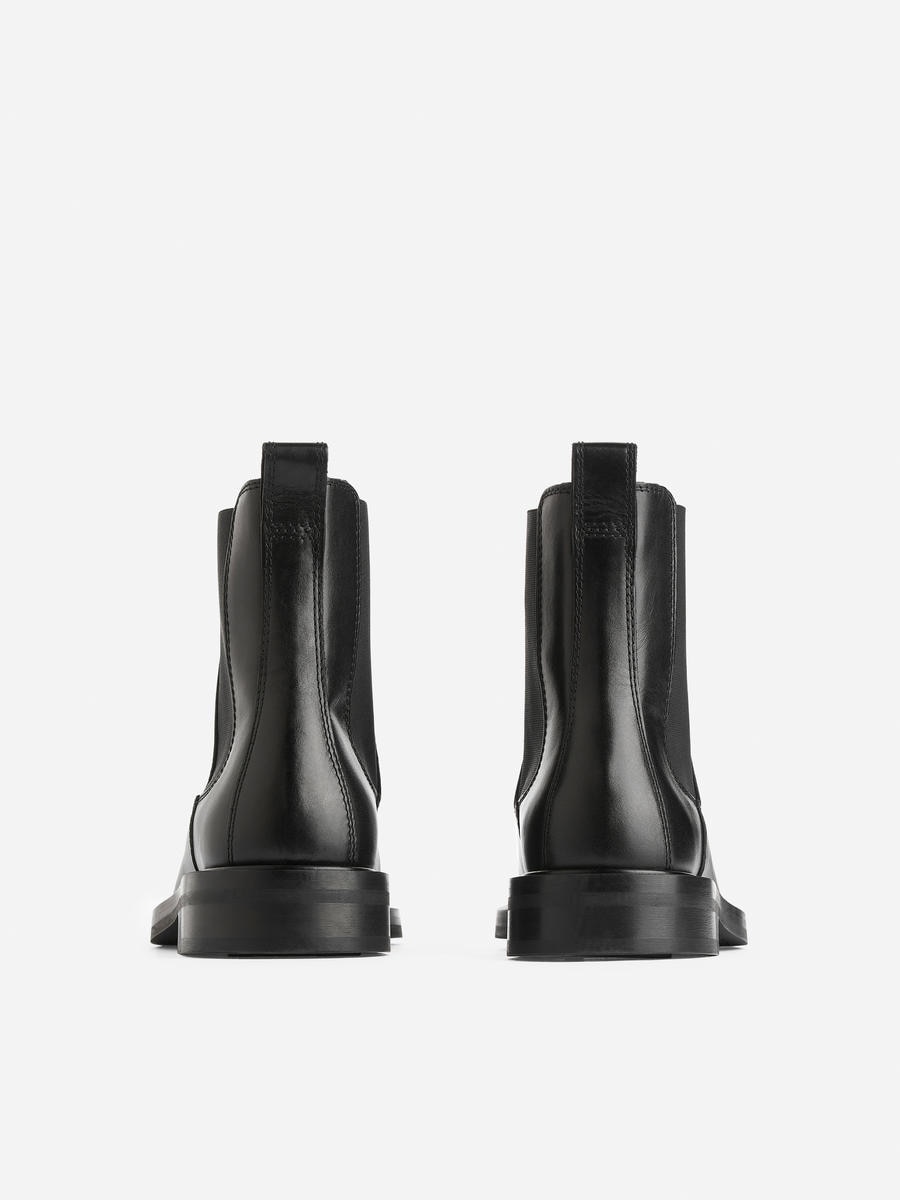 Leather Chelsea Boots – Black – Men – ARKET DK