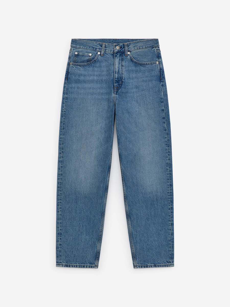 VIOLET Tapered Jeans – Mid Blue – Women – ARKET WW