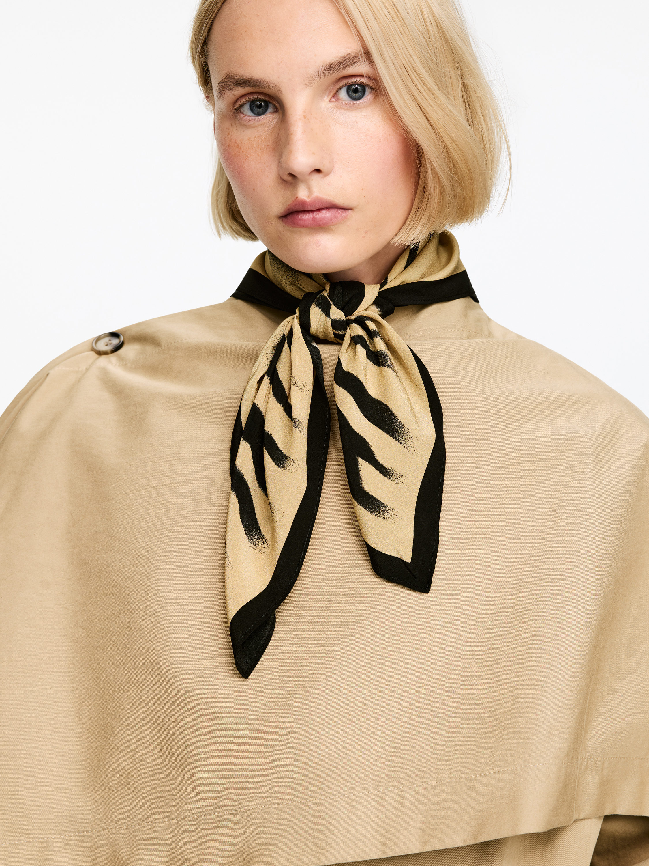 Printed Silk Scarf – Beige/Black – Women – ARKET EU