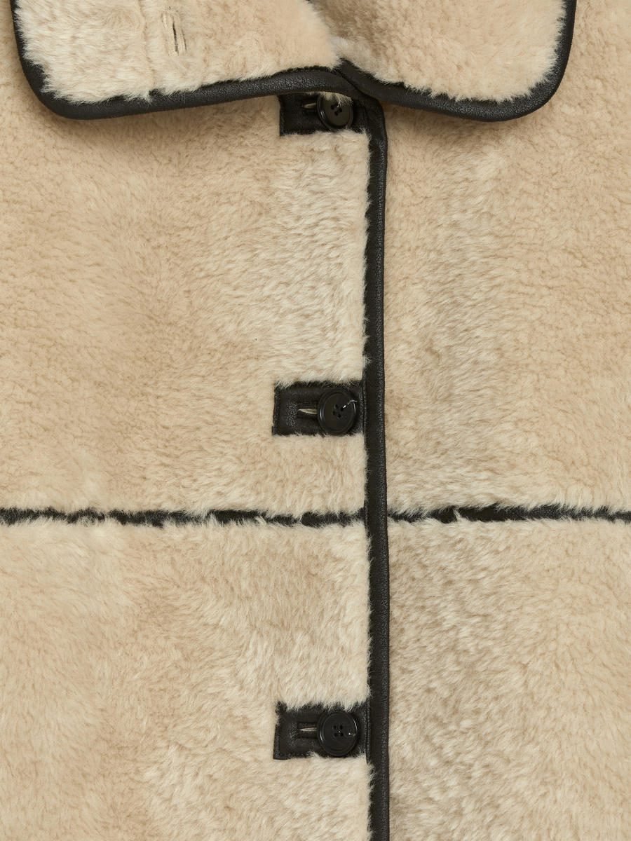 Pile Coat – Beige – Women – ARKET WW